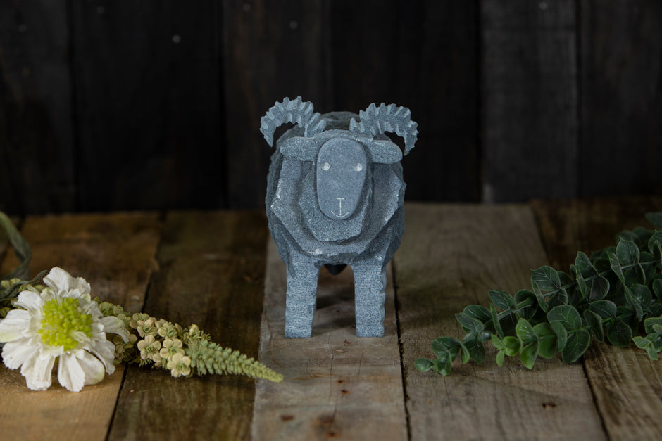 Slate Sculptures | Slate Pictures | Slate Statue | Honister Slate